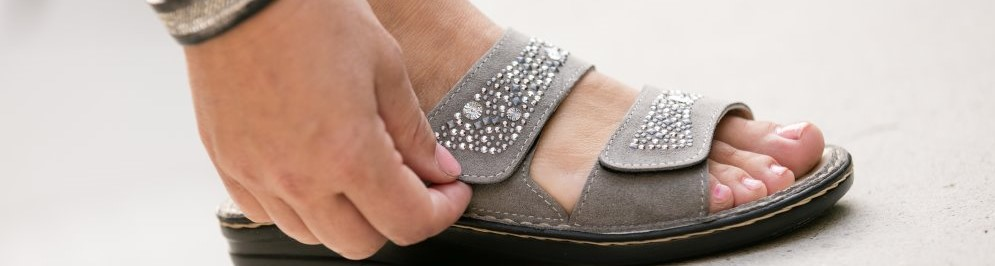 Naisten jalkineiden kenkäkauppa verkossa jennifershoes.fi – Jennifer ...